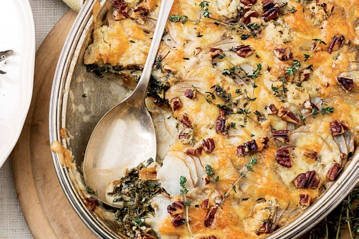 Creamy potato and kale gratin / Recipes • Wilcox