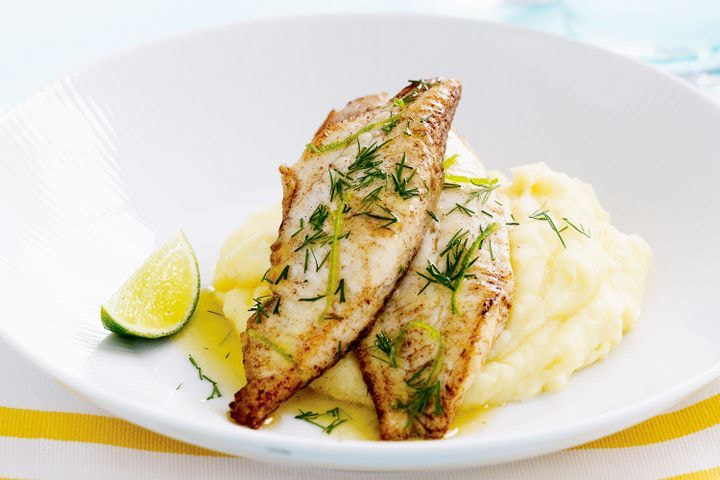Fish fillets and mash / Recipes • Wilcox